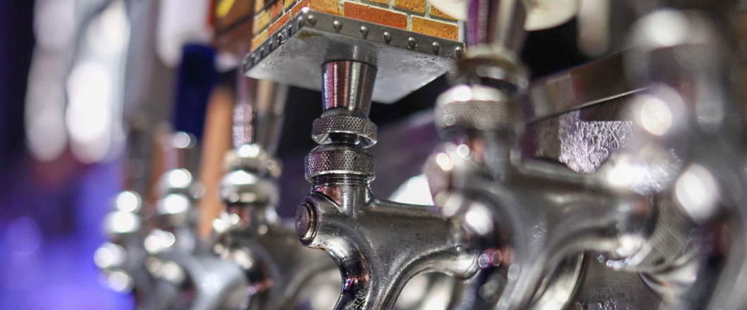 Emil's Hideaway | Cedar Rapids, IA | American Restaurant & Catering Service